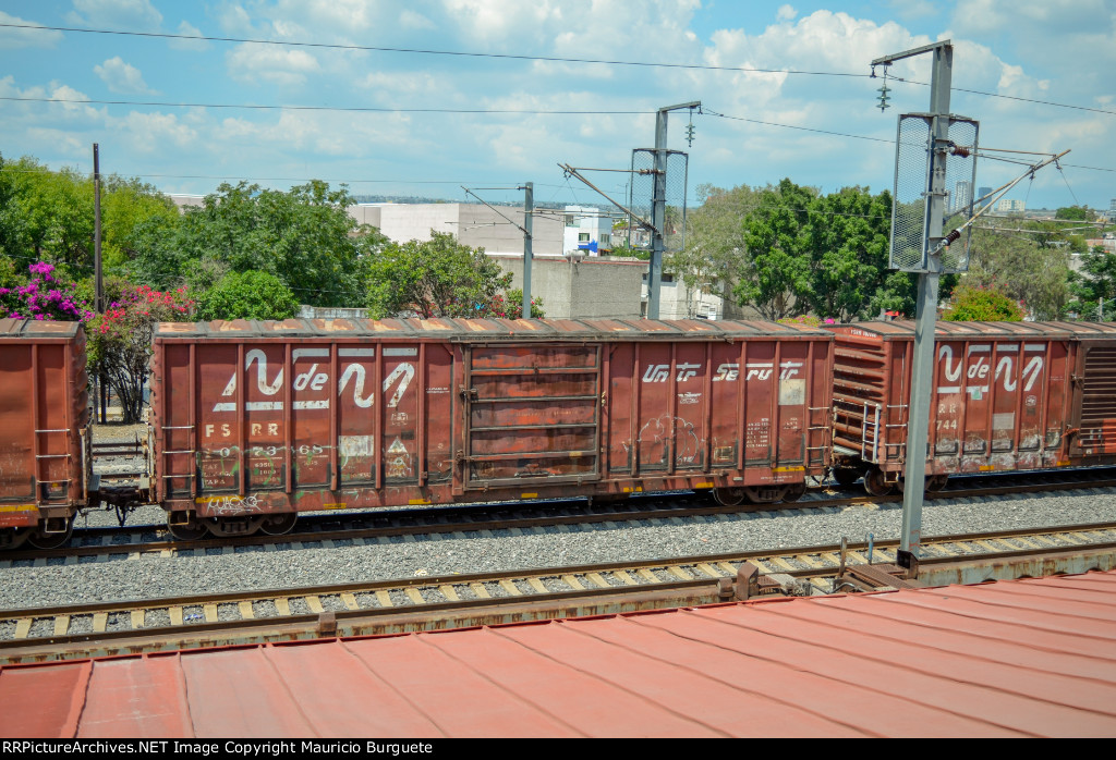 FSRR Box Car ex NdeM